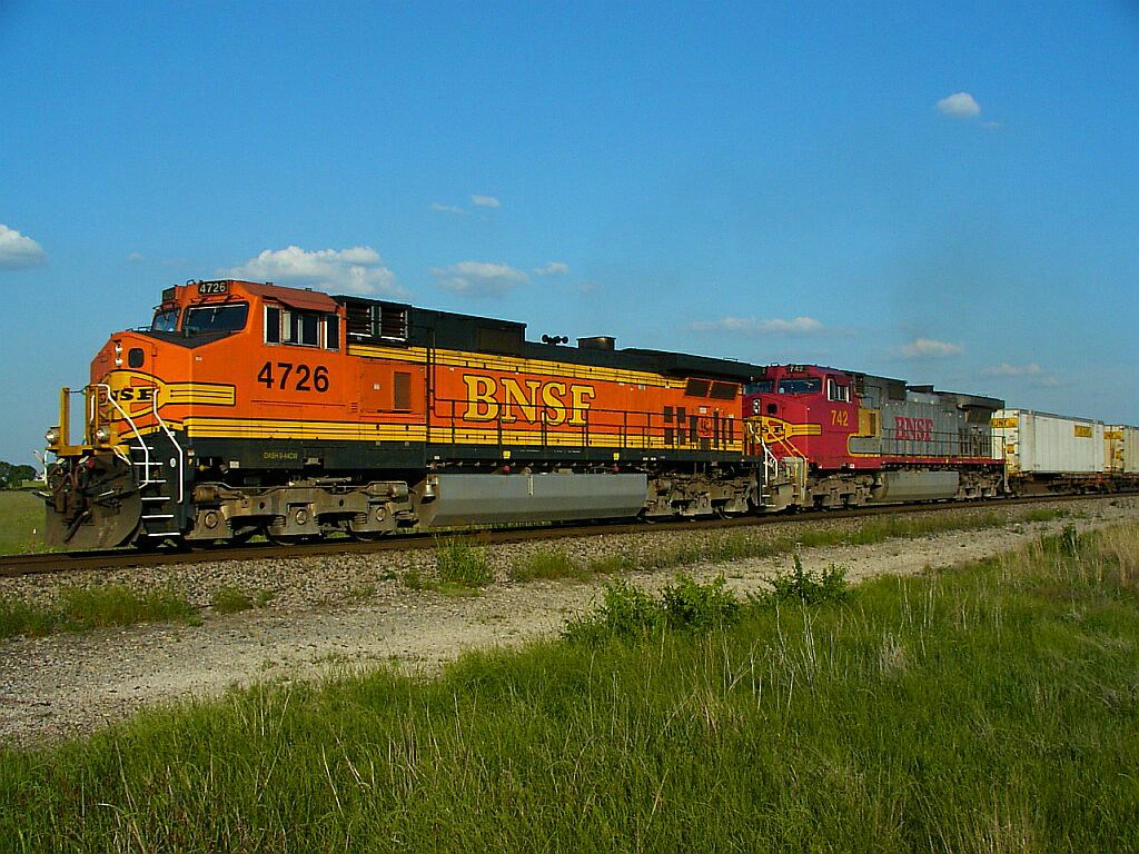 BNSF 4726